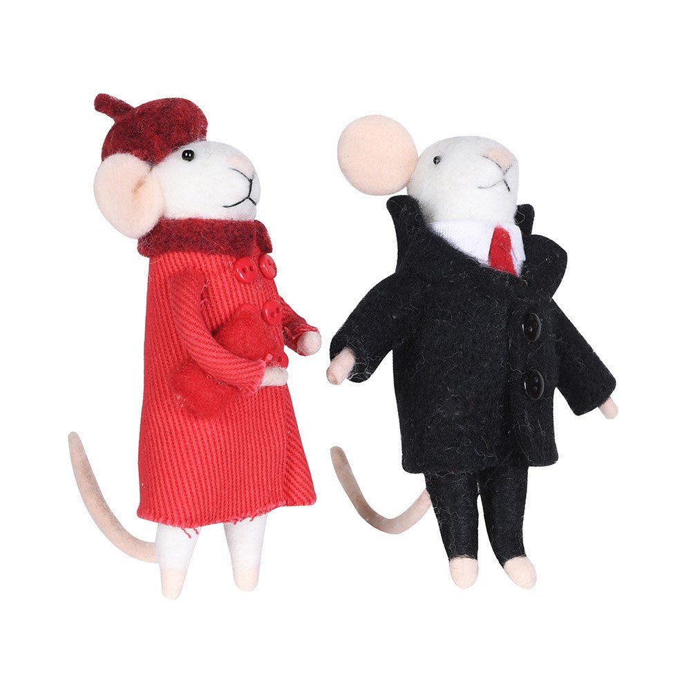 Kate & Wills Christmas Carol Singers - Tree Decorations – Angela Reed